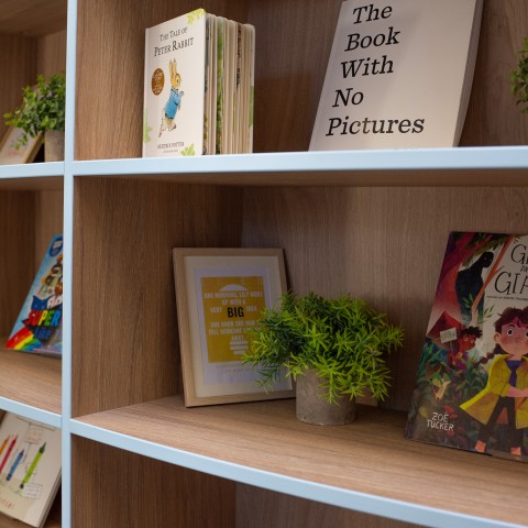 Fleetdown | Library Furniture For Primary Schools | Book Displays - Peters